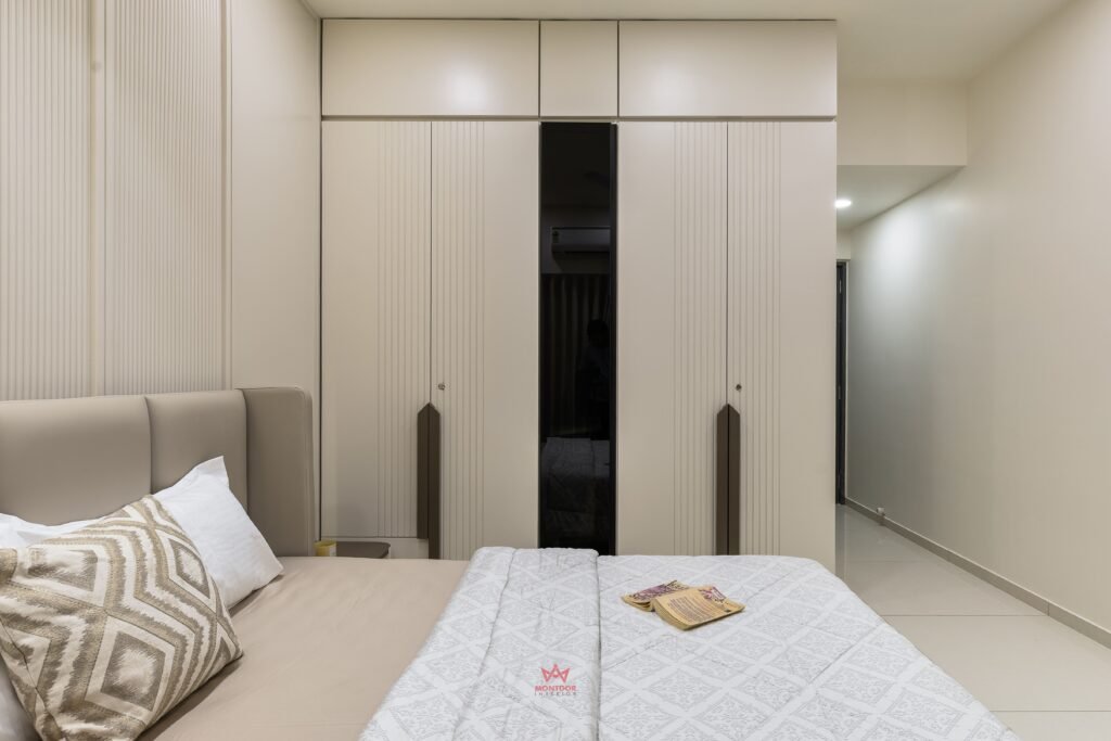 Timeless Steel Wardrobe Designs That Fit Your Modern Home - Montdor ...